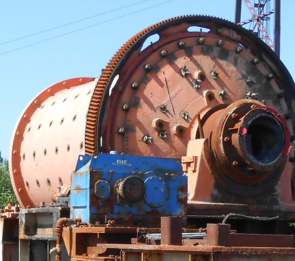 6ft x 8ft Allis Chalmers Ball Mill for Sale.