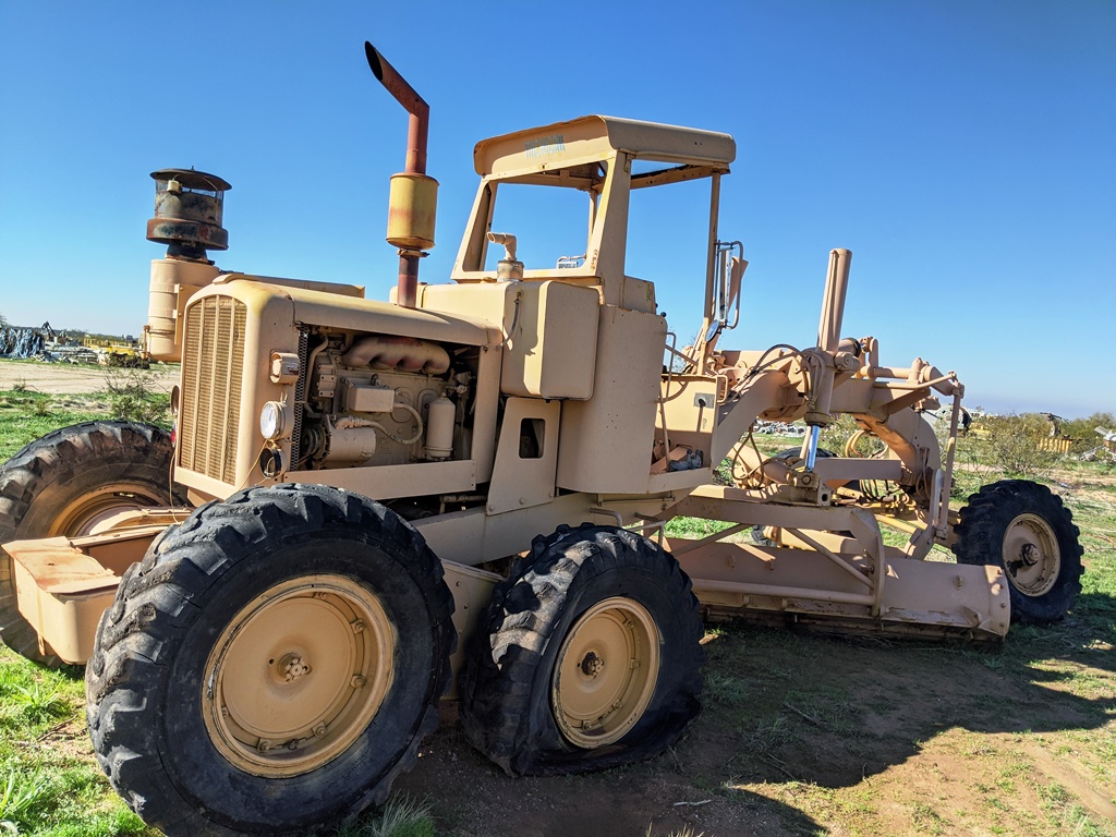 Huber Warco Model 4D Dirt Grader for Sale